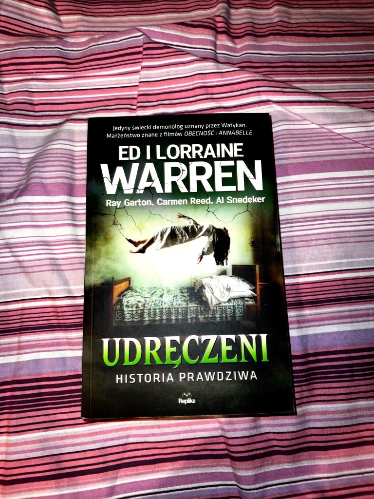 “In a Dark Place” By Lorraine Warren & Ed Warren Review – The Book ...